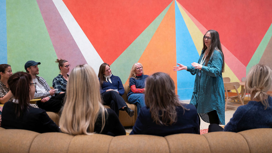 Kaffe og et kunstverk: «Den hellige Lucia». – Nasjonalmuseet